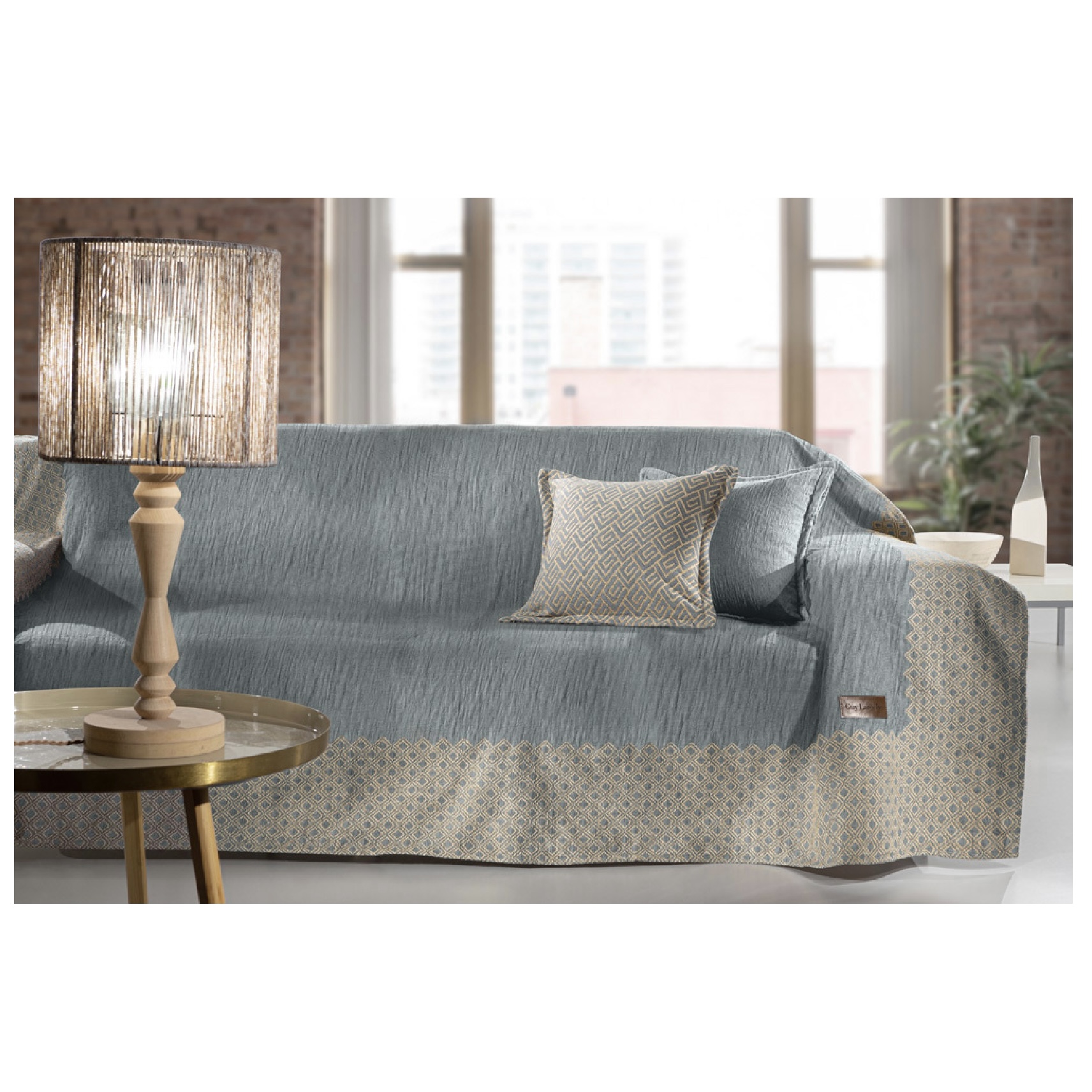 ΡΙΧΤΑΡΙ ZIRCON GOLDEN 180X150 ΠΟΛΥΘΡΟΝΑ GUY LAROCHE – Sokorelis Home